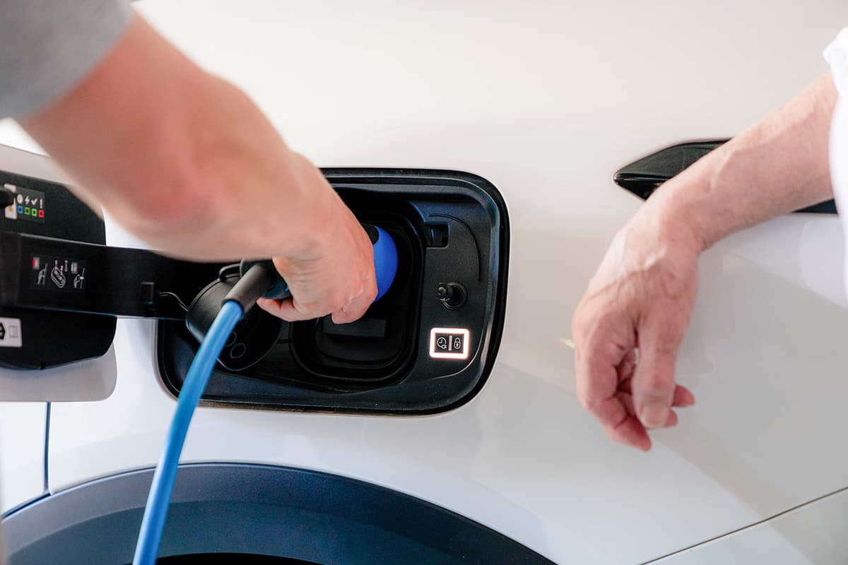 Opladning af elbil: Alt du skal vide | 1KOMMA5°